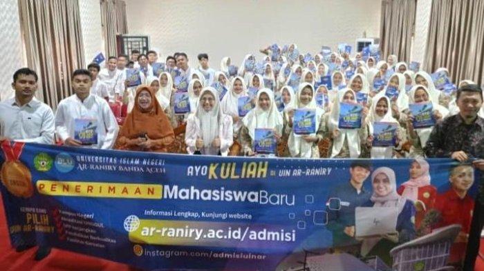 Admisi UIN Ar-Raniry Sosialisasi Penerimaan Mahasiswa Baru ke SMAN 1 Peureulak & SMAN 1 Idi ...