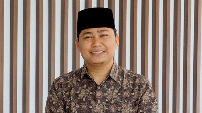 Pengikisan Adat Susila Orang Aceh - Serambinews.com