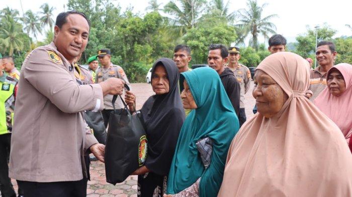 Peringati Bhakti Akabri 91, Polres Pijay Bagi 70 Paket Sembako dan ...