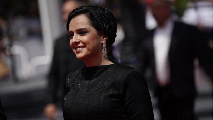 Iran Tangkap Aktris Pemenang Piala Oscar, Posting Foto Bersama ...