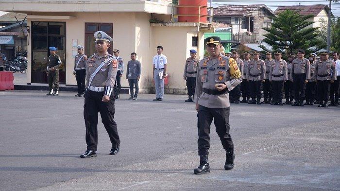 Kapolres Langsa Pimpin Apel Gelar Operasi Keselamatan Seulawah 2024 - Serambinews.com