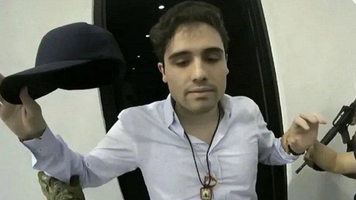 Bos Kartel Narkoba Ditangkap, Pria Bersenjata Kepung Kota Meksiko, Bakar Kendaraan dan Serbu ...