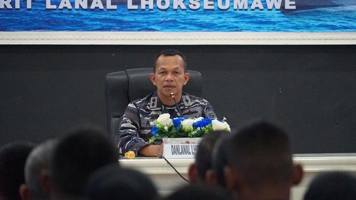 Letkol Laut Andi Susanto Resmi Jabat Danlanal Lhokseumawe - Serambinews.com