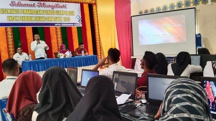 30 Guru SMK Aceh Utara Dilatih Gunakan Aplikasi Sijempol Aceh ... 30 Guru SMK Aceh Utara Dilatih Gunakan Aplikasi Sijempol Aceh ...