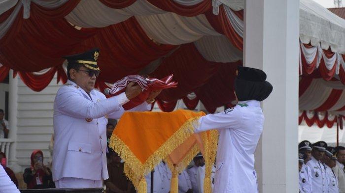 Pimpin Upacara HUT Ke-79 RI, Pj Bupati Aceh Barat Ajak Warga Tumbuhkan Rasa Cinta Tanah Air ...