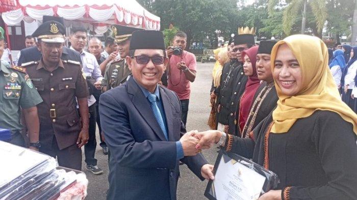 Hari Guru/PGRI, Kepsek, Guru Berprestasi & Fasilitator Guru Penggerak di Bireuen Dapat ...