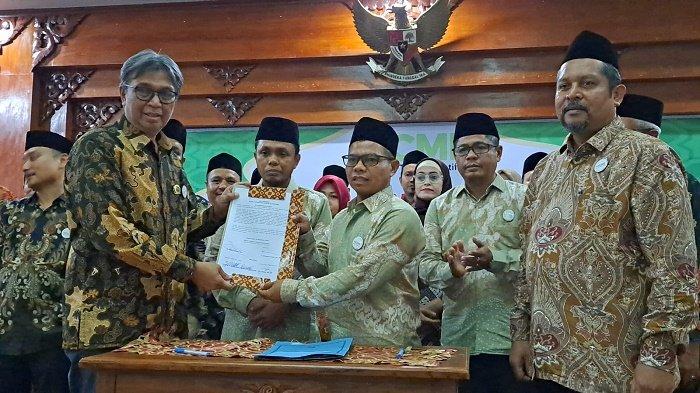 Prof Samsul Rizal Lantik Pengurus ICMI Orda Lhokseumawe - Serambinews.com