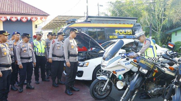 Kapolres AKBP Andi Kirana Cek Perlengkapan Pengamanan Pemilu 2024 di Aceh Barat - Serambinews.com