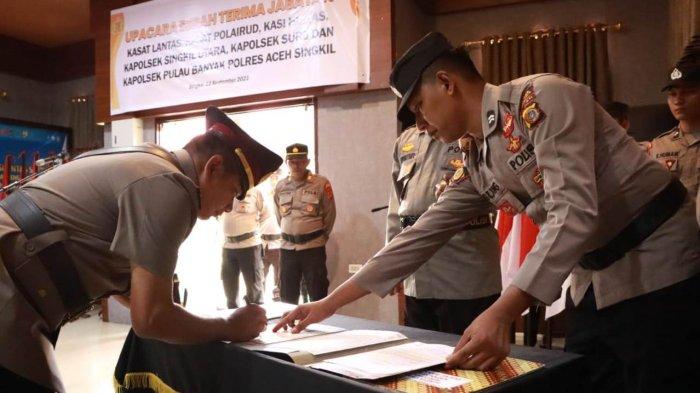 Kapolres Aceh Singkil Pimpin Sertijab Kasat Lantas, Polairud dan Kapolsek, Berikut Nama-namanya ...