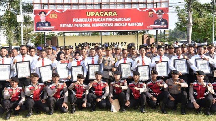 Sukses Ungkap Kasus Narkoba, Satresnarkoba Polres Bireuen dan Anggotanya Terima Penghargaan ...