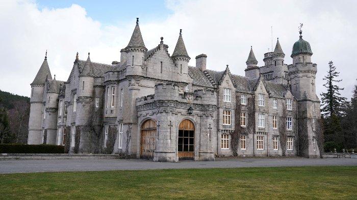 Sejarah Kastil Balmoral, Tempat Ratu Elizabeth II Menghabiskan Hari ...