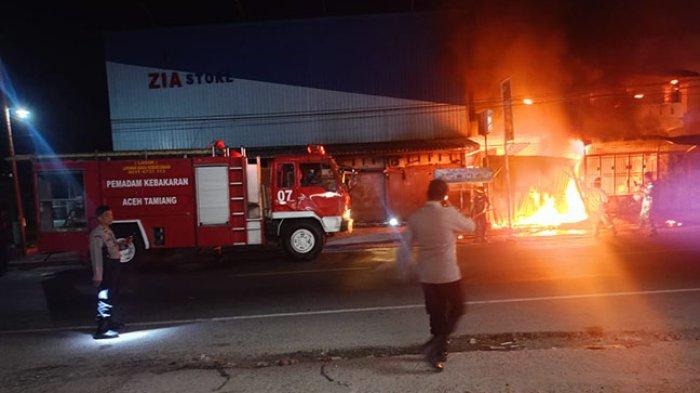 Kebakaran Ruko di Tamiang Renggut Nyawa Satu Keluarga - Serambinews.com