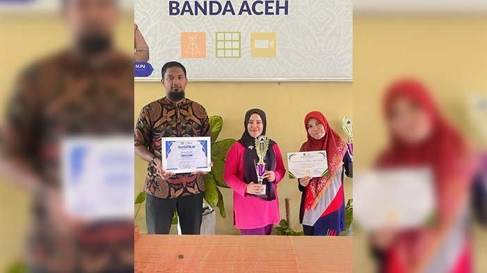Asrul, Guru SMK Telkom Banda Aceh Raih Juara 1 Guru Berinovasi se Aceh - Serambinews.com