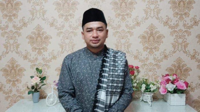 Khutbah Jumat - Tgk Fauzi Rizal Ajak Jamaah untuk Hindari Ucapan ...