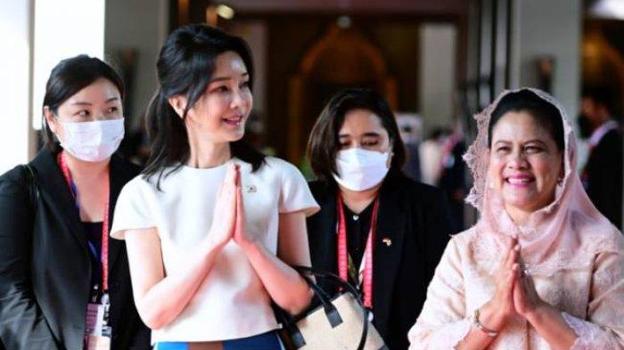 Sosok First Lady Korsel Kim Keon Hee, Awet Muda Diusia 50 Tahun Hingga ...