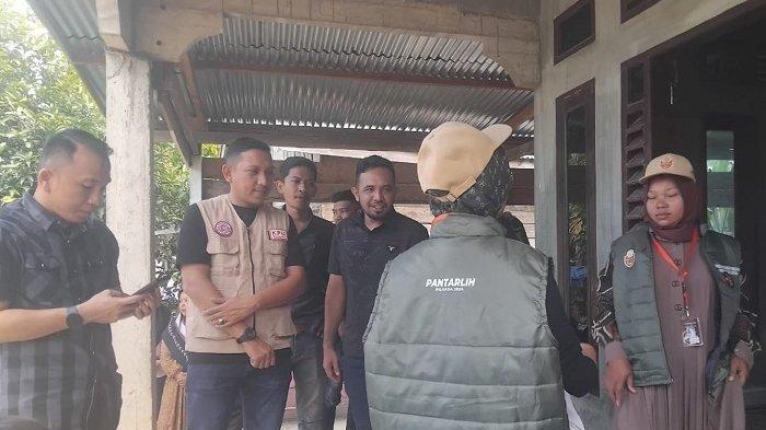 Lima Komisioner Panwaslih Aceh Utara Awasi Proses Coklit - Serambinews.com Lima Komisioner Panwaslih Aceh Utara Awasi Proses Coklit - Serambinews.com