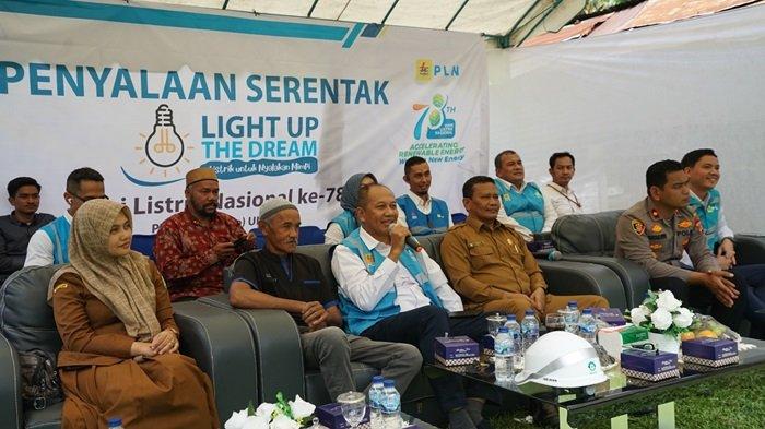 Program Light Up The Dream PLN Beri Sambungan Listrik Gratis untuk 89 KK di Aceh - Serambinews.com