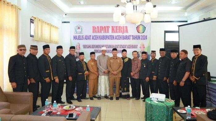 MAA Aceh Barat Rumuskan Pelestarian Adat dan Budaya - Serambinews.com