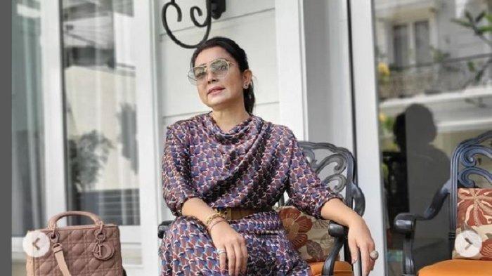 Pengakuan Mayangsari, Selama 23 Tahun Berumah Tangga Tak Pernah Ngecek Ponsel Suami - Halaman ...