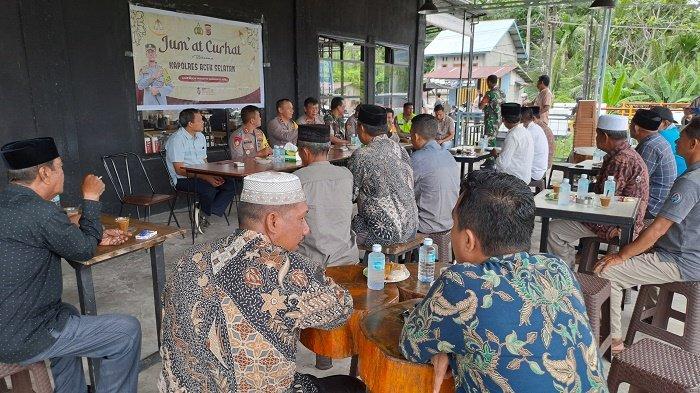 Melalui Jumat Curhat, Kapolres Aceh Selatan Dengarkan Langsung Aspirasi Masyarakat - Serambinews.com