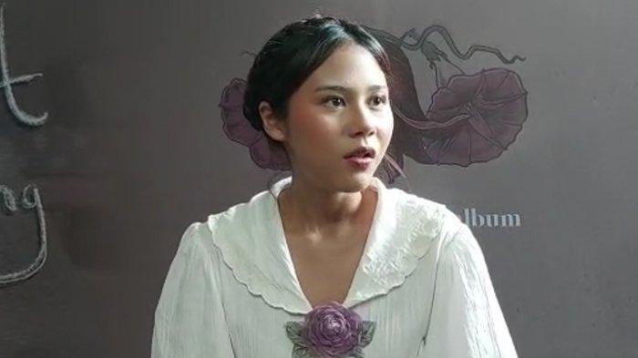 Nadin Amizah Gelar Konser Perdana Tepat di Hari Ibu - Serambinews.com