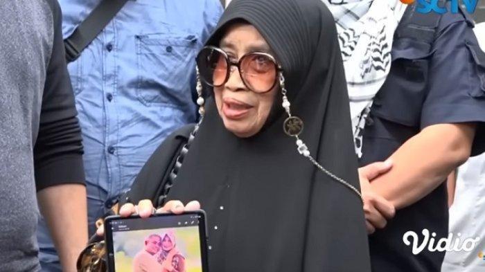 Umi Yuni Menikah dengan Abah Agam, Ibu Mendiang Ustaz Arifin Ilham ...