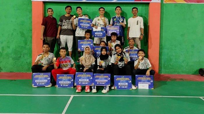 PB Pasha Jaya Banda Aceh Raih Medali Terbanyak dalam Turnamen Bulutangkis Bupati Aceh Selatan ...