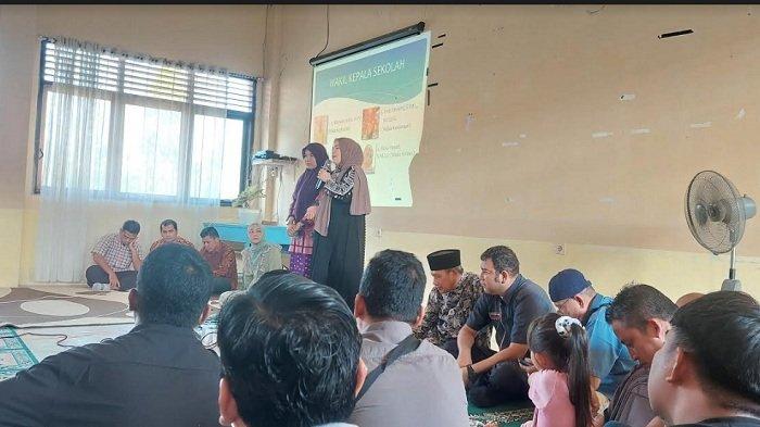 SMKN 5 Telkom Kumpulkan Orang Tua Siswa Baru, Paparkan Kehebatan Guru ... SMKN 5 Telkom Kumpulkan Orang Tua Siswa Baru, Paparkan Kehebatan Guru ...