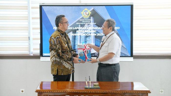 Pj Wali Kota Sabang Serahkan LKPD Unaudited Tahun Anggaran 2023 ke BPK RI Perwakilan Aceh ...