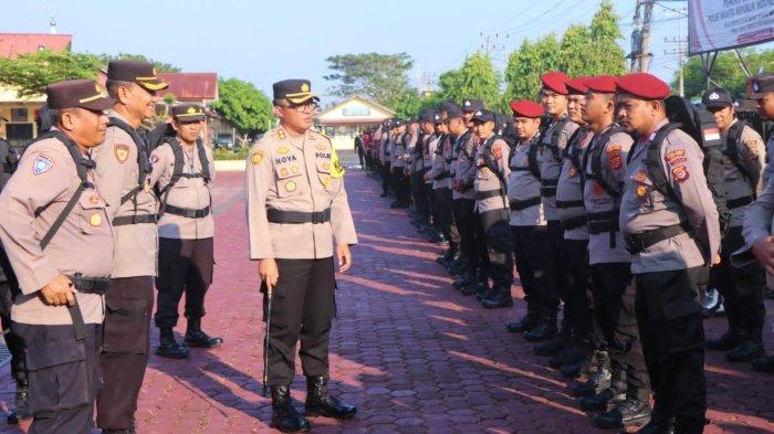 Kapolres Aceh Timur Cek Kesiapan Personel Pengamanan TPS Jelang Pemilu 2024 - Serambinews.com