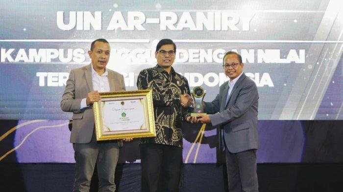 UIN Ar-Raniry Raih Penghargaan PTKIN dengan Nilai Unggul Tertinggi se-Indonesia - Serambinews.com