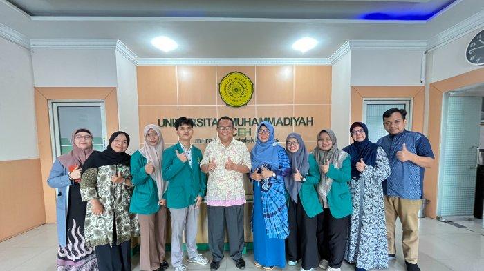 Rektor Unmuha Aceh Melepas Mahasiswa ke Malaysia, Ikut Program Edu ...