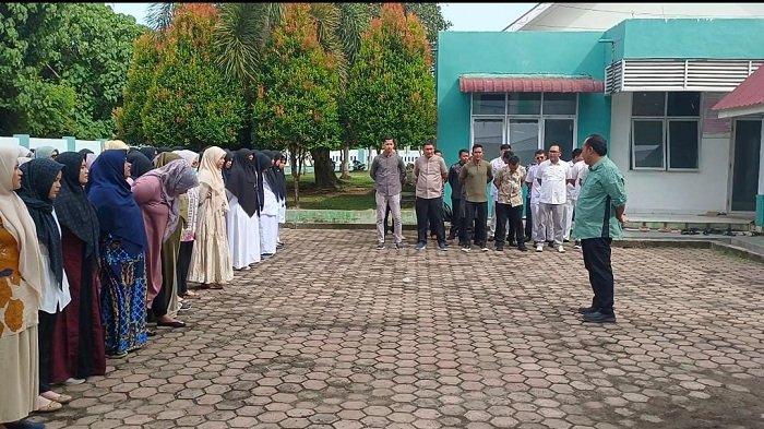 Sabtu Masuk Kerja, Sekda Aceh Jaya Sidak SKPK dan RSUD Teuku Umar, Ini Penekanannya ...