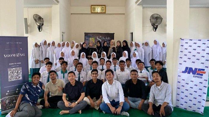 Duta Wisata Aceh Gelar Agenda Sekolah Sadar Wisata 2024 di SMAN 1 Banda Aceh - Serambinews.com