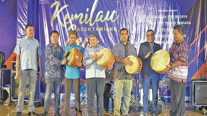 Kemilau Seni Aceh Tamiang Padukan Tradisional dan Modern - Halaman 1 ...