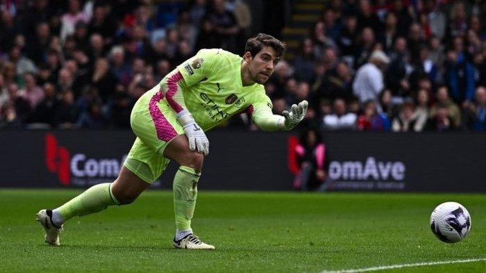 Hebatnya Pemain Manchester City, Kiper Pelapis Saja Mampu Gocek Striker ...