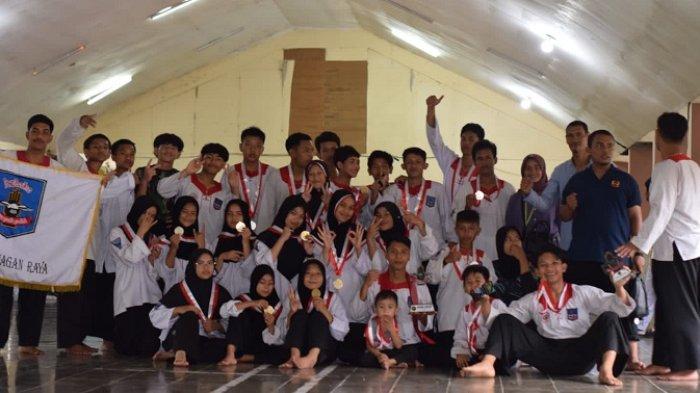 Tiga Atlet Pencak Silat Nagan Raya Sukses Raih Medali Kejurda Pelajar ... Tiga Atlet Pencak Silat Nagan Raya Sukses Raih Medali Kejurda Pelajar ...