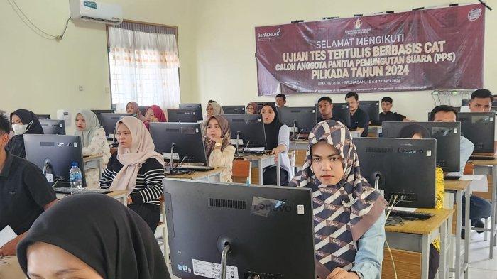 KIP Nagan Raya Tuntaskan Ujian CAT untuk PPS - Serambinews.com