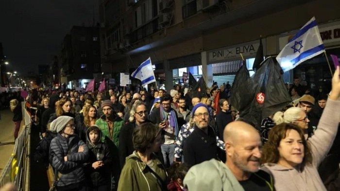 Rbuan Warga Israel Demo Tuntut Gencatan Senjata dan Pertukaran Tawanan ...