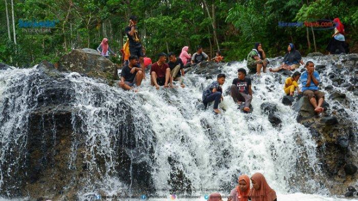 FOTO - Air Terjun Rayap Destinasi Wisata di Aceh Utara Yang Kembali Ramai Dikunjungi ...