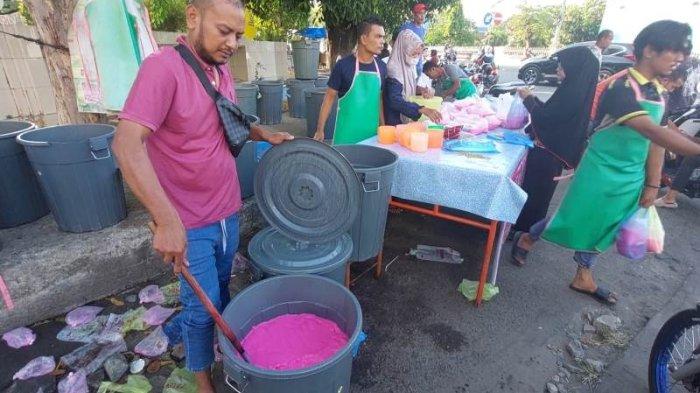Es Pink , Minuman Berbuka Puasa Favorit Warga Lhokseumawe Tiap Tahun, Omzet Capai Rp 12 Juta ...