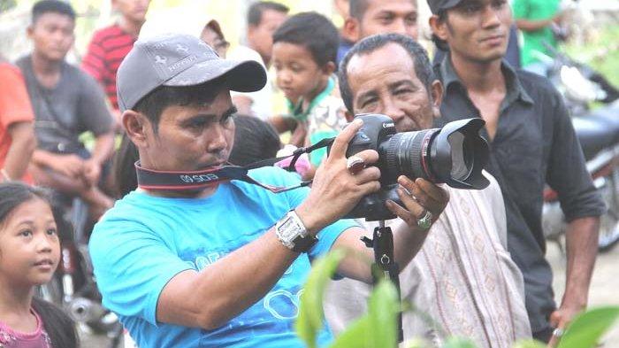 Sutradara Eumpang Breuh Meninggal Dunia, Selamat Jalan Ayah Doe ...