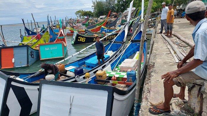 Harga BBM Meroket, Nelayan Pidie Batasi Pergi Melaut, Warga Pusing - Serambinews.com