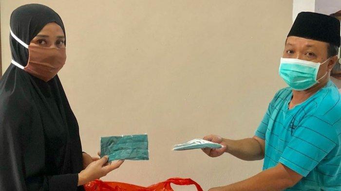 Darwati A Gani Kembali Hibahkan Seluruh Gajinya untuk Bantu Warga ...
