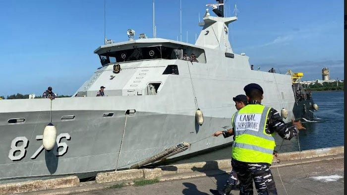 KRI TUNA-876 Merapat ke Dermaga Asean Aceh Utara - Serambinews.com