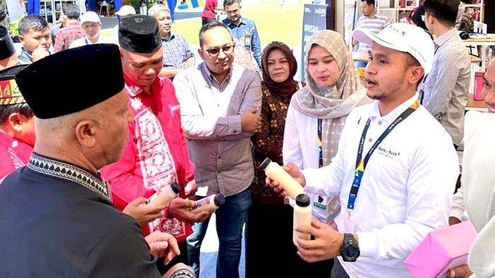 Booth UMKM Bank Aceh Syariah Diserbu Pembeli dan Nasabah di Festival ...