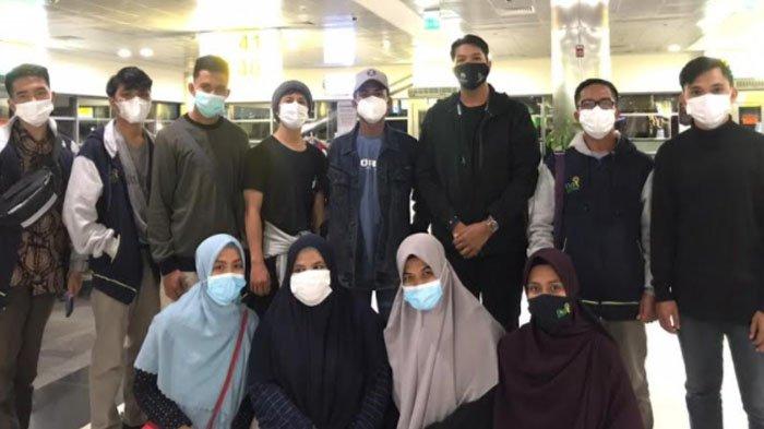 13 Santri Dayah Insan Qurani Lulus Pendidikan di Timur Tengah ...