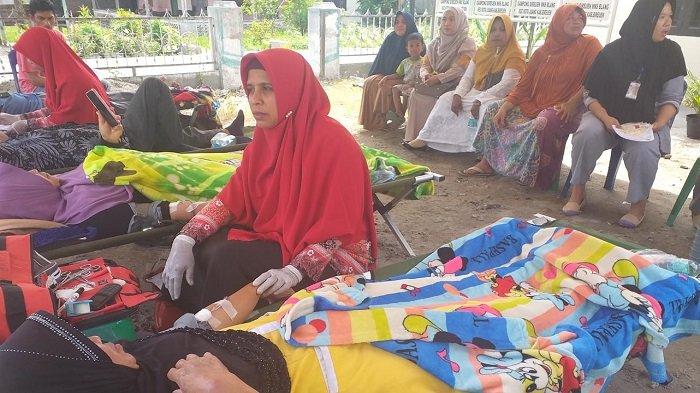 Kaum Ibu Bireuen Meunasah Blang Berkumpul di Meunasah, Ini Kegiatannya ...