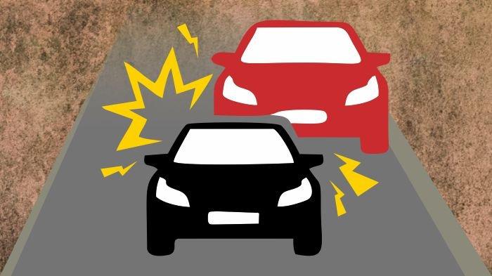 Hiace, Innova dan Ertiga 'Laga Kambing' di Aceh Timur, Mobil Ringsek ...