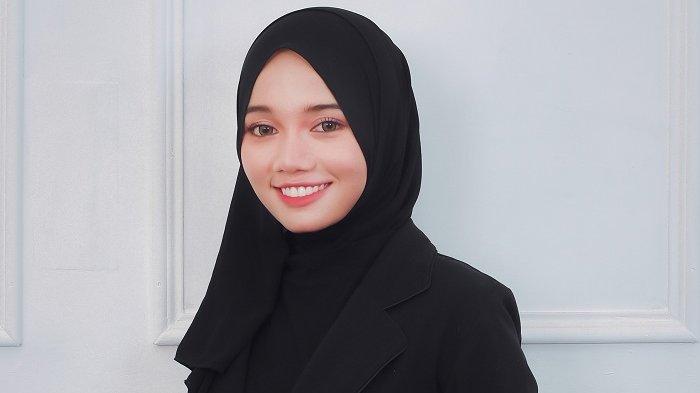 Intan Hayatun, Gadis Penuh Prestasi Jadi Finalis Putri Kebudayaan ...